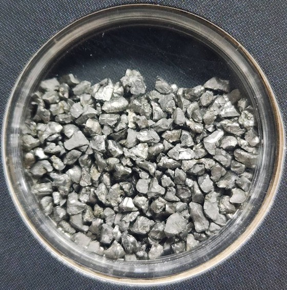 เม็ดแสตนเลส ชนิดเม็ดเหลี่ยม (Vulkan GRITTAL)