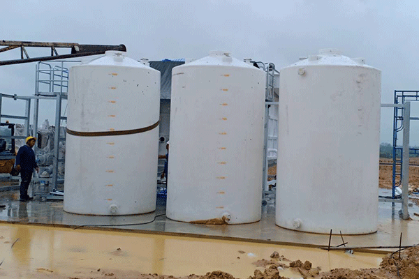 ถังเคมี ราคาส่ง - รับผลิตถังเก็บสารเคมี ถังน้ำยา | Chemical Tank