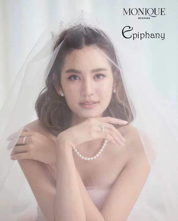 Epiphany สนับสนุนเครื่องประดับให้กับ Monique Wedding Bkk กับแพรวออนไลน์