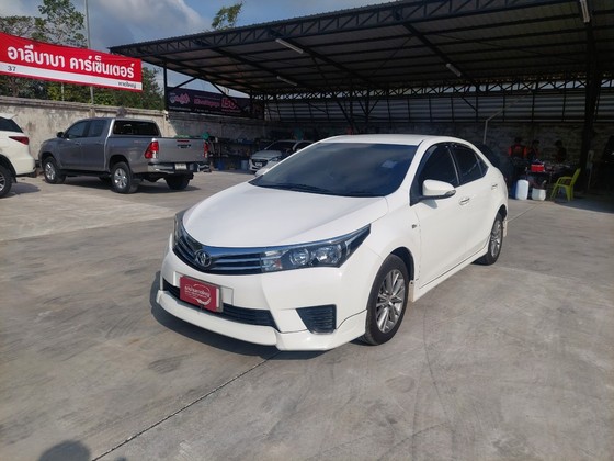 TOYOTA ALTIS 2016