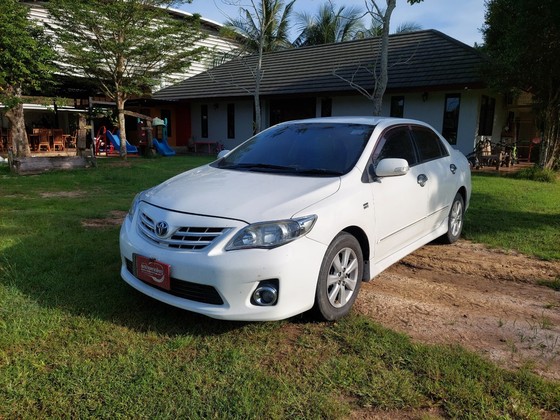 TOYOTA ALTIS 2012