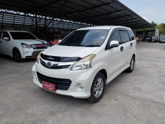 TOYOTA AVANZA 2013
