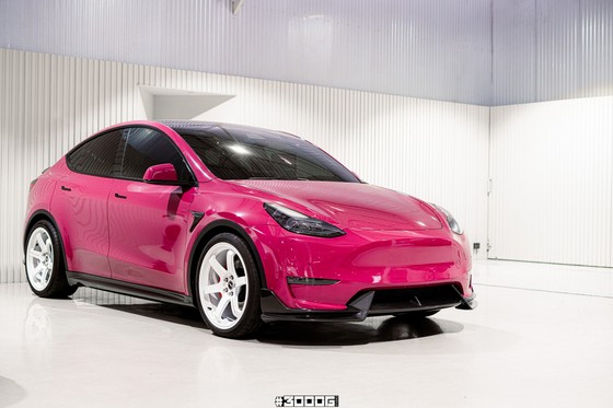 แรฟเปลี่ยนสีรถยนต์ สีพิเศษ special สี Ruby Star - Tesla Model Y