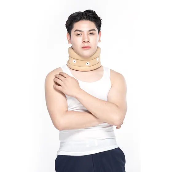 CERVICAL COLLAR WITHOUT CHIN SUPPORT : No.0301B